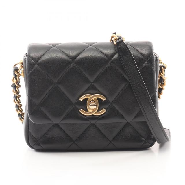 シャネル CHANEL マトラッセ ショルダーバッグ バッグ ラムスキン（羊革） レディース ブラック系 【中古】