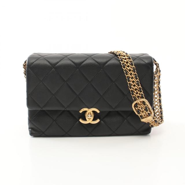 シャネル CHANEL マトラッセ ショルダーバッグ バッグ ラムスキン（羊革） レディース ブラック系 【中古】