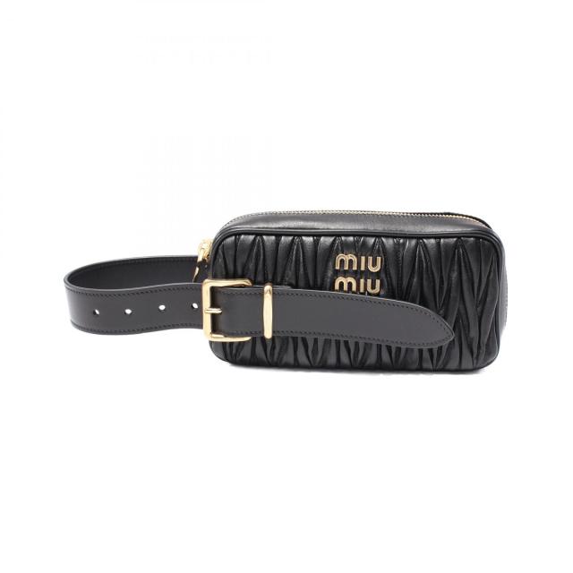 ミュウ ミュウ Miu Miu MATELASSE マテラッセ セカンドバッグ クラッチバッグ バッグ レザー レディース ブラック系 5BF122N88F0002 【新品】