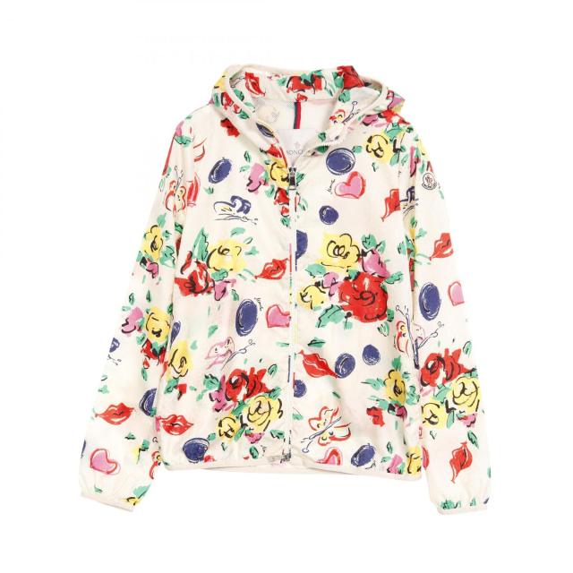 モンクレール MONCLER VIVE ブルゾン 衣料品 アウター ナイロン レディース ベージュ系 / マルチカラー 4614205 【中古】