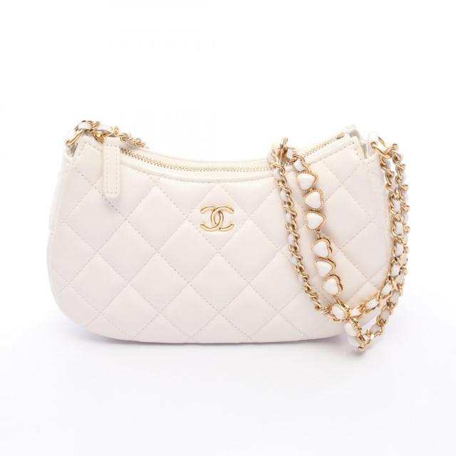 シャネル CHANEL マトラッセ ショルダーバッグ バッグ ラムスキン（羊革） レディース ホワイト系 AP3786 【中古】