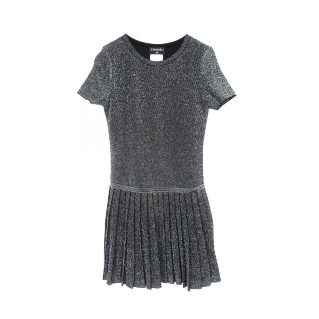 シャネル CHANEL ワンピース 衣料品 トップス レーヨン ポリエステル レディース シルバー系 / ブルー系 / ブラック系 P50522 【中古】