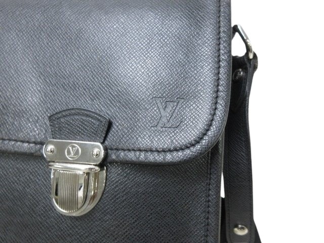 LOUIS VUITTON ルイヴィトン ショルダーバッグ アレクセイ M32472