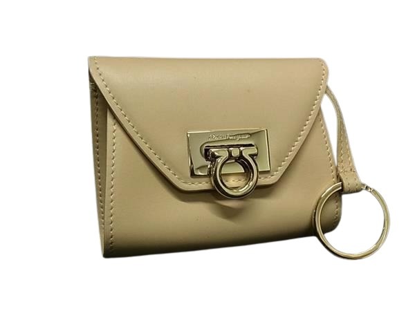 Salvatore Ferragamo フェラガモ ケース ガンチーニ パース 66 4670 ベージュ系 レザー レディース ゴールド金具 小銭入れ【本物保証】