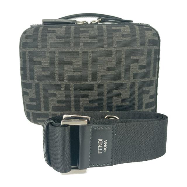 超美品 FENDI フェンディ ショルダーバッグ ズッカ ミニ トラベル 7VA552 グレー ブラック キャンバス レザー レディース 2WAY ハンドバッグ シルバー金具【本物保証】
