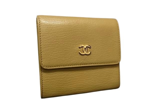 CHANEL シャネル 財布 ココマーク ベージュ レザー レディース Wホック 三つ折り 財布 ゴールド金具【本物保証】