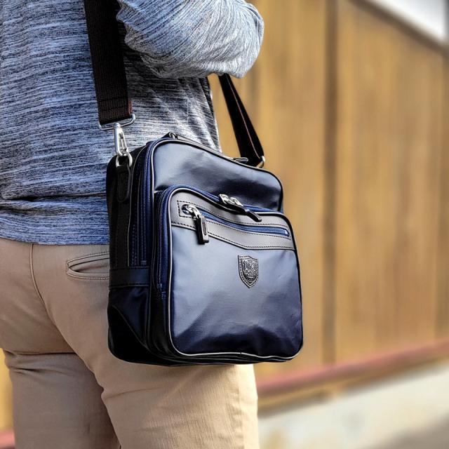 BLAZER CLUB 2wayショルダーバッグ 撥水PVCコート  日本製 斜め掛けバッグ 手持ち可 丈夫 雨に強い おしゃれ かっこいい  【送料無料】