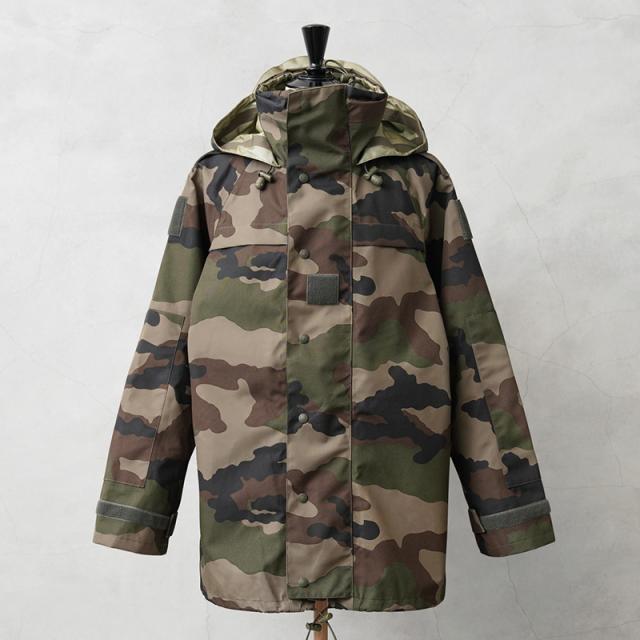 実物 USED フランス軍 CCE CAMO WATERPROOF フィールドパーカ 2ポケット【Cx】【I】｜メンズ アウター 大きいサイズ ミリタリー マウンテンパーカー 迷彩 カモフラージュ 古着 ファッション おしゃれ