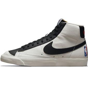 バスケットシューズ バッシュ スニーカー   ナイキ Nike Blazer Mid '77 EMB 75Th Anniver