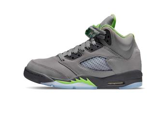 バスケットシューズ バッシュ スニーカー   ジョーダン Jordan Air Jordan 5 Retro Green Be