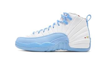バスケットシューズ バッシュ スニーカー  エモジ  ジョーダン Jordan Air Jordan 12 Retro　GS