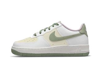 シューズ スニーカー   ナイキ Nike Air Force 1 Low  LV8 GS GS  Summit White/C