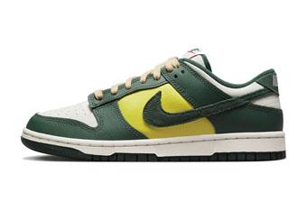 シューズ スニーカー   ナイキ Nike Wmns Dunk Low SE W Sail/Green/Yellow   ストリ
