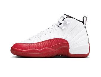 バスケットシューズ バッシュ スニーカー  レトロ  ジョーダン Jordan Air Jordan 12 Retro GS