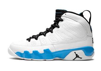 バスケットシューズ バッシュ スニーカー  レトロ  ジョーダン Jordan Air Jordan 9 Retro Powd