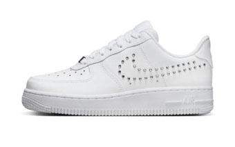 シューズ スニーカー  スタッズ  ナイキ Nike Wmns Air Force 1 Low '07 W WHITE/