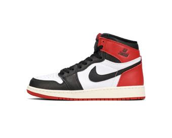 バスケットシューズ バッシュ スニーカー  つま黒  ジョーダン Jordan Air Jordan 1 High Retro