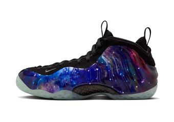 バスケットシューズ バッシュ スニーカー  フォームポジット　ワン　ギャラクシー  ナイキ Nike Foamposite O