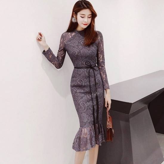 パーティードレス 春夏 結婚式 大きいサイズ 30代 ひざ丈 長袖 袖あり ラウンドネック 総レース 刺繍 タイト 透け感 シンプル
