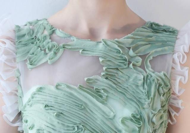 ミディ丈ドレス フィッシュテール パーティードレス チュール 透け感