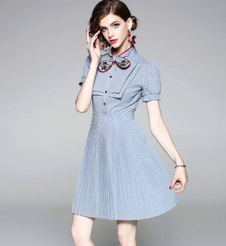 ワンピース プリーツ バイカラー 半袖 可愛い Ａライン スタンドカラー 異素材ミックス カジュアル お出かけ お呼ばれ ストライプ