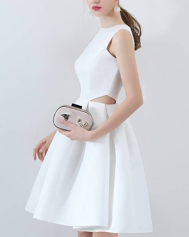 パーティードレス エレガント ノースリーブ 4色 ミニ丈 無地 フレア Aライン 可愛い パーティー 結婚式 二次会 お呼ばれ ワンピース