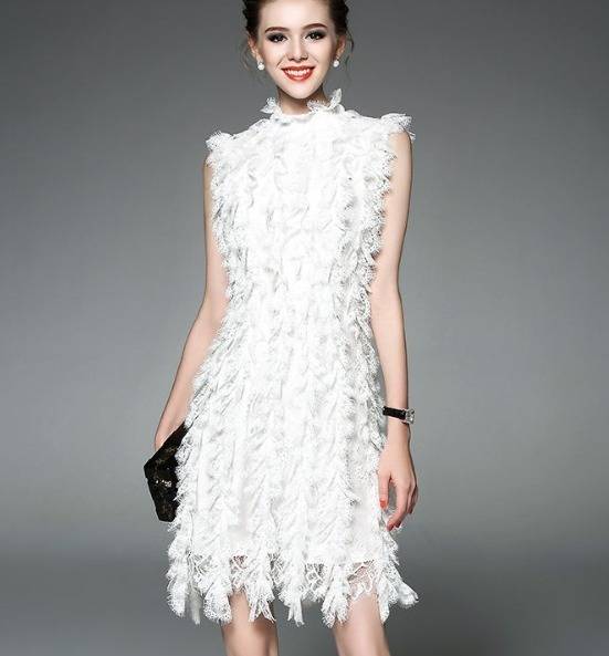 パーティードレス レース ノースリーブ スリムワンピース ミニ丈 タイト フリンジ ハイネック ふわふわ エレガント パーティー 結婚式