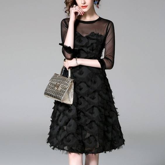 パーティードレス 7分袖 フレア 膝丈 透け感 チュール 異素材ミックス 無地 黒 フリンジ 立体 フェミニン エレガント パーティー
