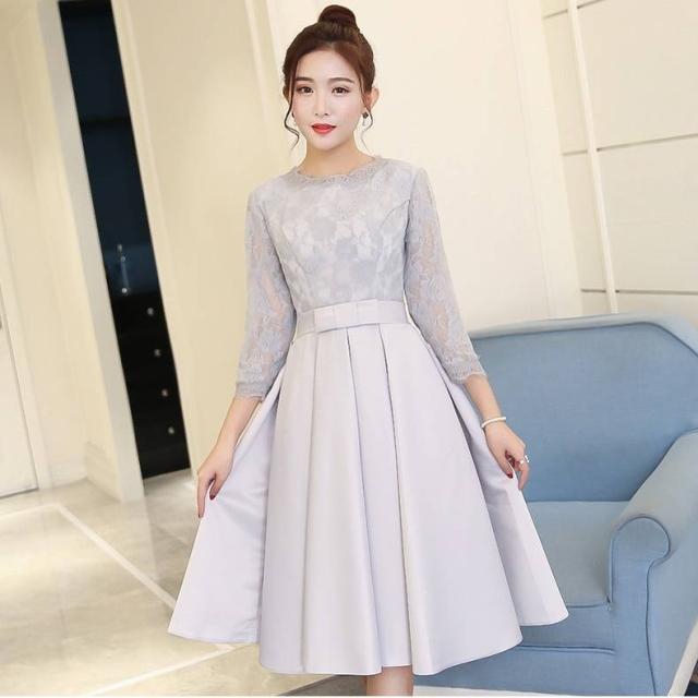 パーティードレス 花柄 レース リボン レースアップ 七分袖 膝下丈 ミディ丈 フレア Ａライン ウエストマーク 無地 フェミニン