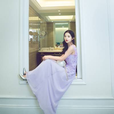 フラワー刺繍 エレガント ロングフレアドレス シースルー 透け感 上品 ワンカラー シンプル 無地 フェミニン レディース ２０１８年新作