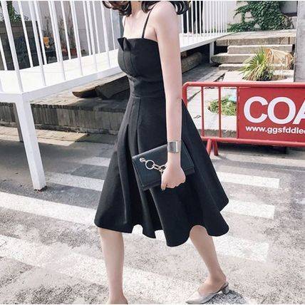 ドレス 結婚式 二次会 パーティー インポート 20代 30代 40代 黒 ノースリーブ 無地 ミディアム レディース ２０１８年新作 定番 人気