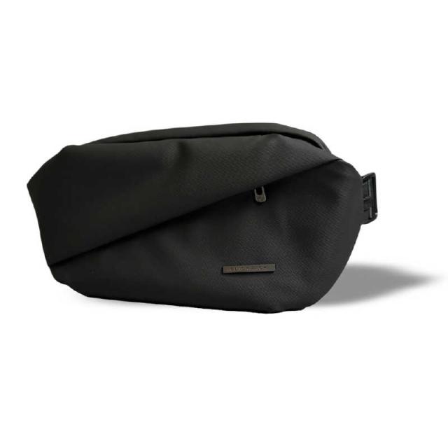 NIG　防水ボディバッグ QUICK PACK TRASPO ミニタブレット対応 3.1リットル 6＋5収納 大容量 ニグ ブラック　QP9TRASPOBK