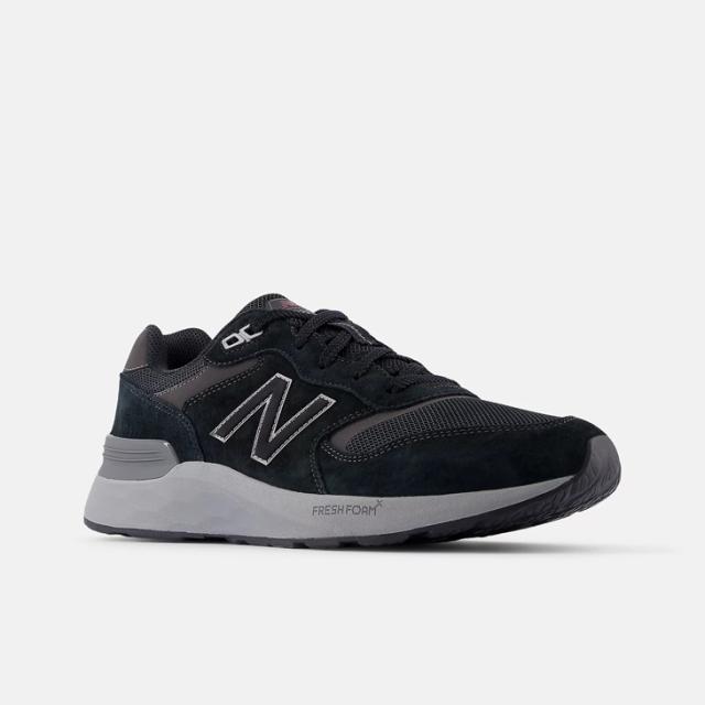 ニューバランス ウォーキングシューズ 幅広4E メンズ Newbalance Walking Fresh Foam 880 v7 クッション性 ローカット 男性用 スニーカー スポーティ 運動靴 大きいサイズ メンズスニーカー 黒 紳士靴 ブランド NBウォーキング くつ クツ/MW880-BB7