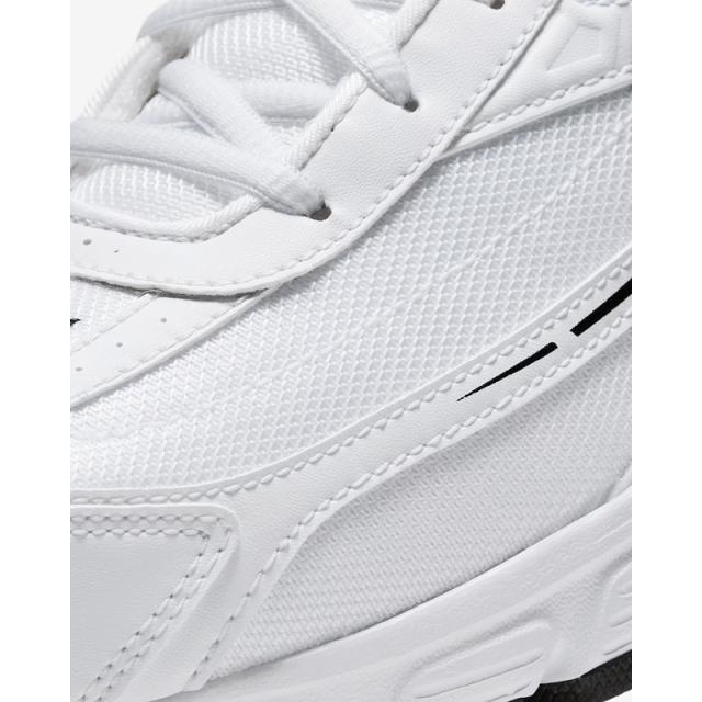 ナイキ スニーカー メンズ NIKE イニシエーター ローカット ランニングシューズ ジョギング ウォーキング 男性 スポーツシューズ 運動靴 スポーティ 白 紳士靴 大きいサイズ 普段履き ブランド nike INITIATOR くつ/394055-100