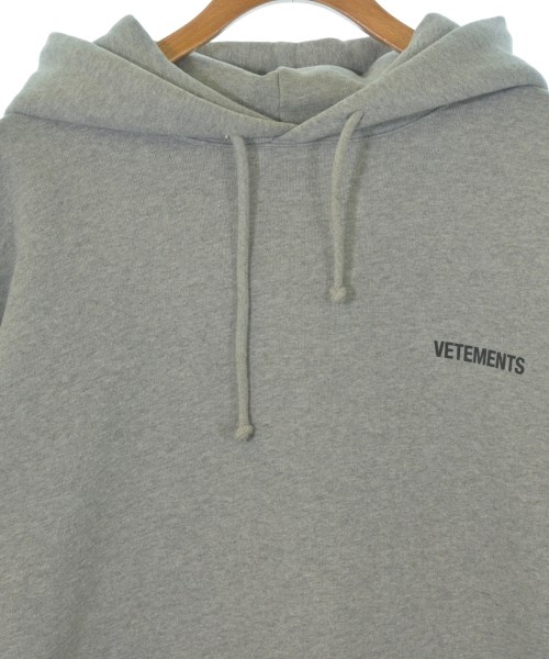 VETEMENTS ヴェトモン パーカー メンズ 【古着】【中古】