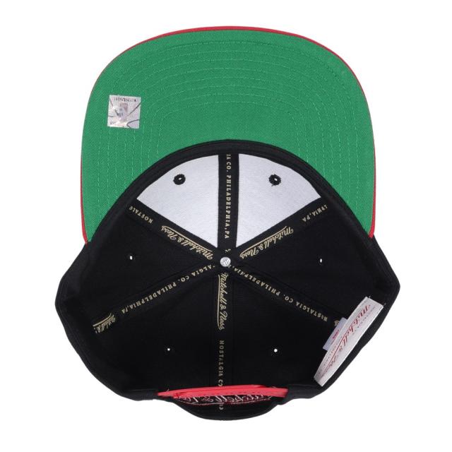 ミッチェルアンドネス(Mitchell&Ness)NBA CHAMP IS HERE SNAPBACK