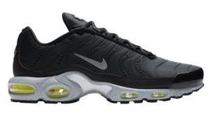 ナイキ メンズ スニーカー Nike Air Max Plus エアマックス プラス Black/Matte Silver/Volt/Wolf Grey
