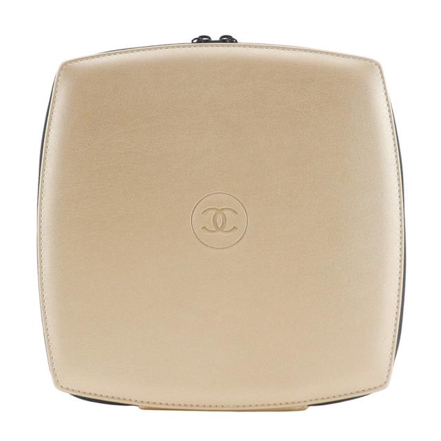 CHANEL シャネル サブリマージュ ノベルティ レザー ゴールド ポーチ レディース