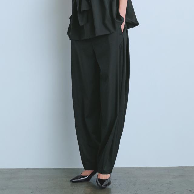 ウール混サキソニー タック バレルパンツ パンツ 104203