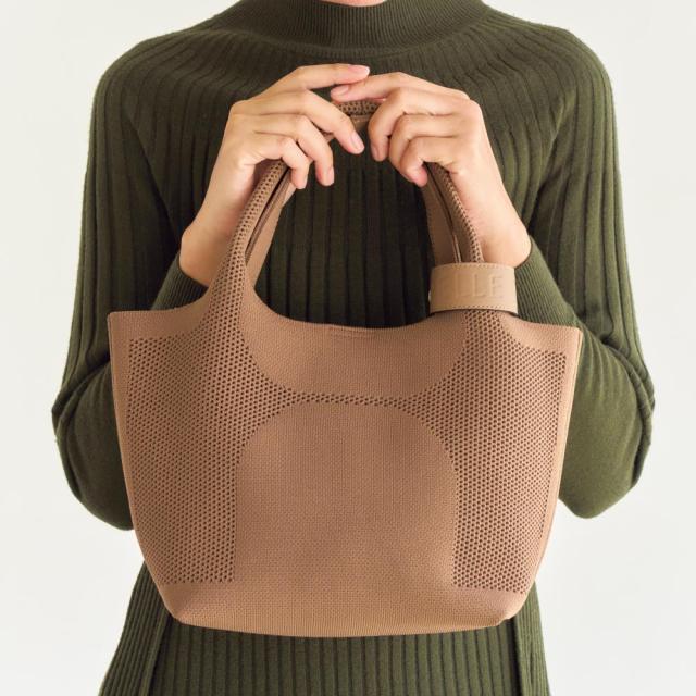 PELLE BORSA/ペレボルサ〈エピス〉 スモールニットバッグ バッグ トートバッグ 603103