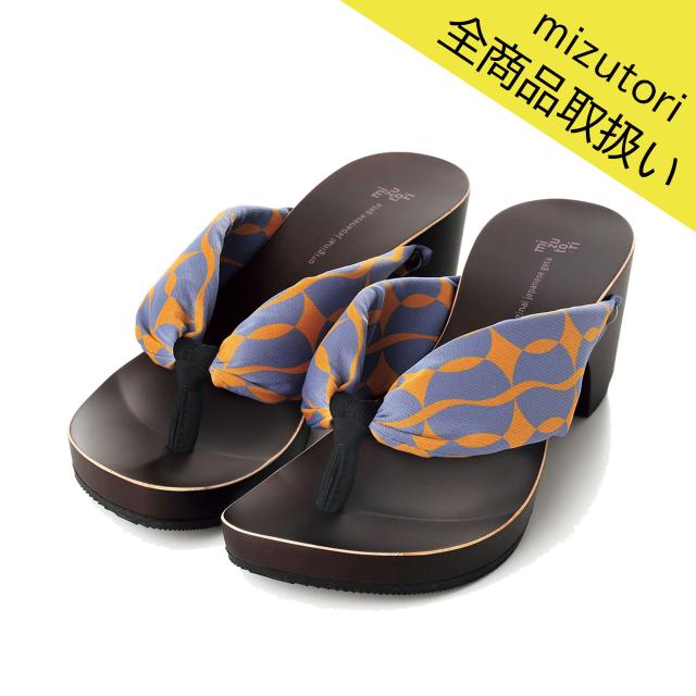 げたのみずとり hitete ハイテテ KCWシリーズ KCW-25 サークルウェーブ／黒 mizutori 水鳥工業 下駄 日本製 国産 痛くない 履きやすい 着物 浴衣 洋服 カジュアル ジーンズ サンダル かわいい おしゃれ ヒール 草履 花火 祭り