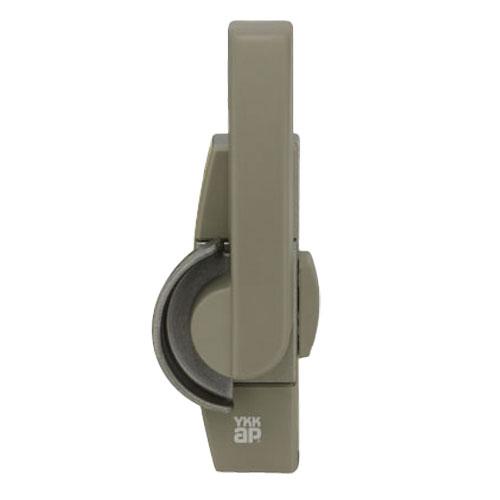 YKK AP クレセント右勝手カバー有ピッチ45 ステン 【品番：CH HH4K10721】の通販はau PAY マーケット - 住設プロ | au PAY マーケット－通販サイト