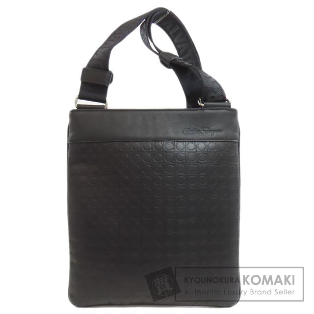 サルヴァトーレフェラガモ Salvatore Ferragamo  ロゴモチーフ  ショルダーバッグ レザー 中古