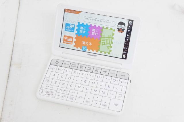 【中古】SHARPシャープ カラー電子辞書 Brain PW-SA4 　生活・教養モデル