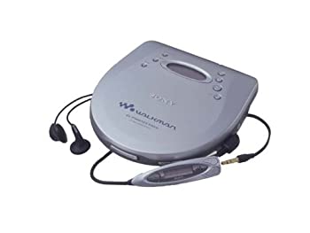 【中古品】D-E777 CDウォークマン (シルバー)(中古品)