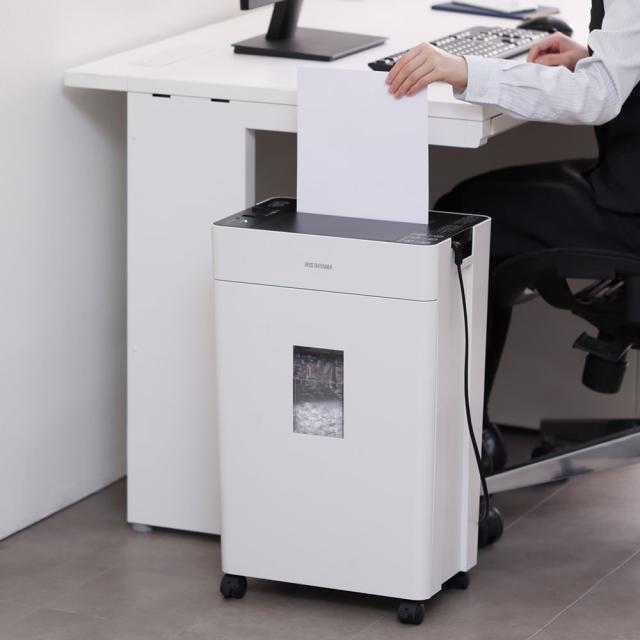 オートフィードシュレッダー AFSR100C ホワイト 576791 1台 アイリスオーヤマ