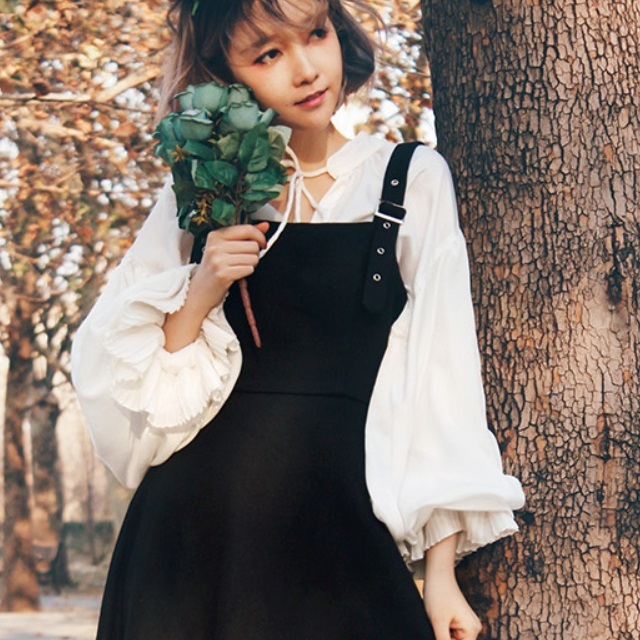 夢かわ ブラウス シャツ ランタンスリーブ キュート ボリューム 長袖 上品 エレガント 細見え ガーリー ボリューム袖 春 秋 冬 ホワイトブラウス ロマ