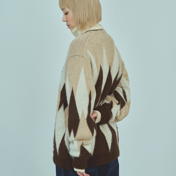 20%OFF / UNDYED STANDARD / ALPACA JQD BRASH CDGN アルパカジャガードブラッシュカーディガン / アーガイル / USN24FKCD094 / ユニセックス / 日本製 / アンダイドスタンダード / 2024秋冬 20%OFF / UNDYED STANDARD / ALPACA JQD BRASH CDGN アルパカ