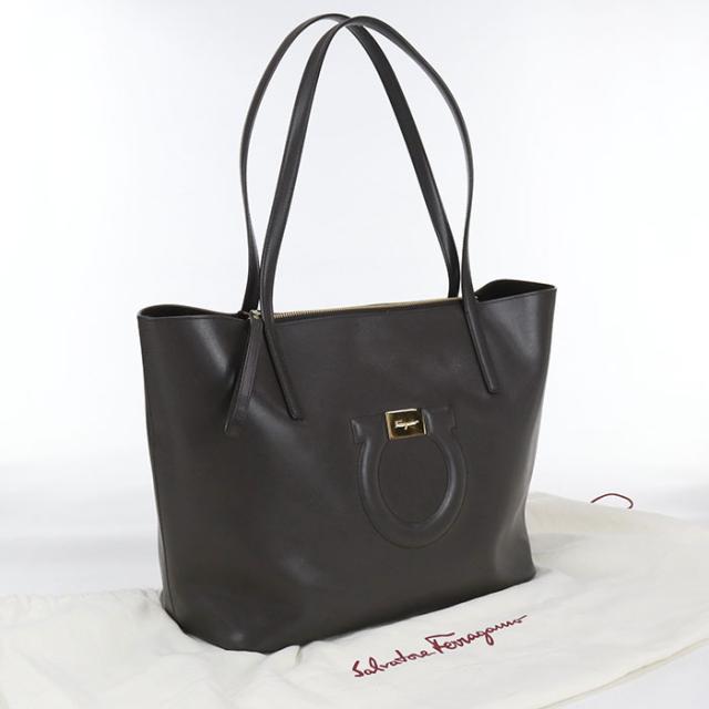 中古良品FERRAGAMO フェラガモ トートバッグ 21 Ｈ019 ガンチーニ レディース ブラウン