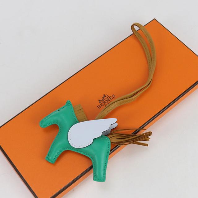 【中古・未使用】HERMES エルメス バッグチャーム ロデオペガサスPM U刻印 レディース グリーン